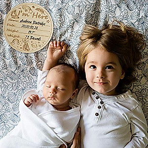 Wood Baby Birth Announcement Sign 6 Inch Large Round Dual-Sided Personalized Newborn Photo Props (A)