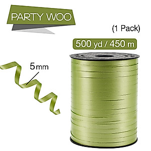 PartyWoo Green Ribbon - 500 Yard Curling Ribbon for Crafts, Balloon String, Gift Wrapping, Florist Flowers (1 Roll)