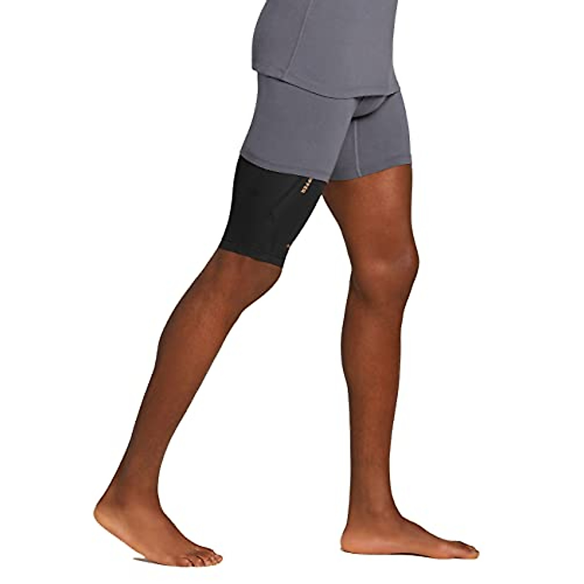 Tommie Copper Performance Compression Quad Sleeve, Unisex, Men & Women, Sweat Wicking Breathable Upper Leg Sleeve for Muscle Support & Recovery - Black - Large