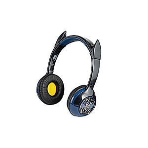 eKids Batman Kids Bluetooth Headphones, Wireless Headphones with Microphone Includes Aux Cord, Volume Reduced Kids Foldable Headphones for School, Home, or Travel