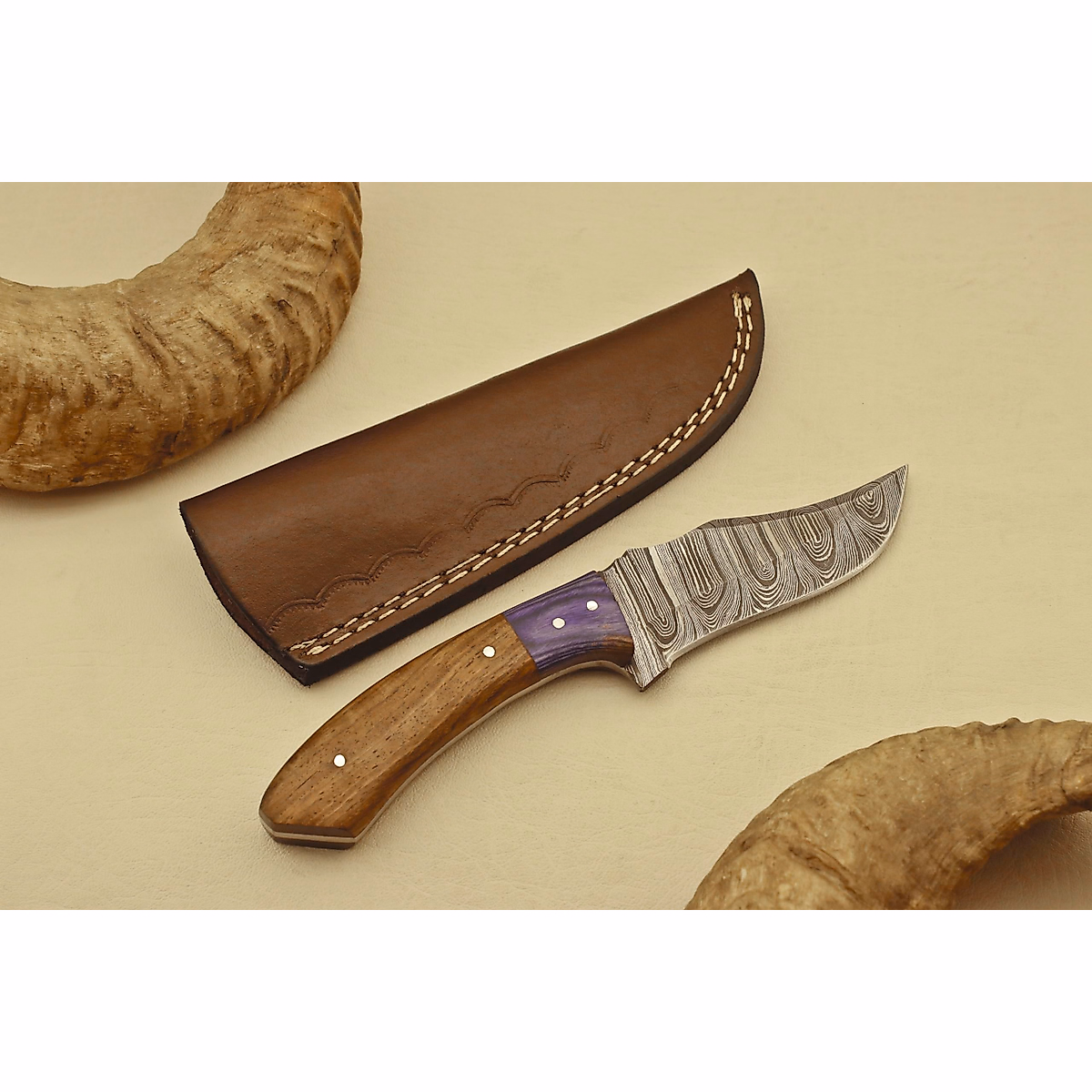 Custom Handmade Full Tang Damascus Steel Hunting Camping Skinner Knife - Wood Handle | Sheath | EDC