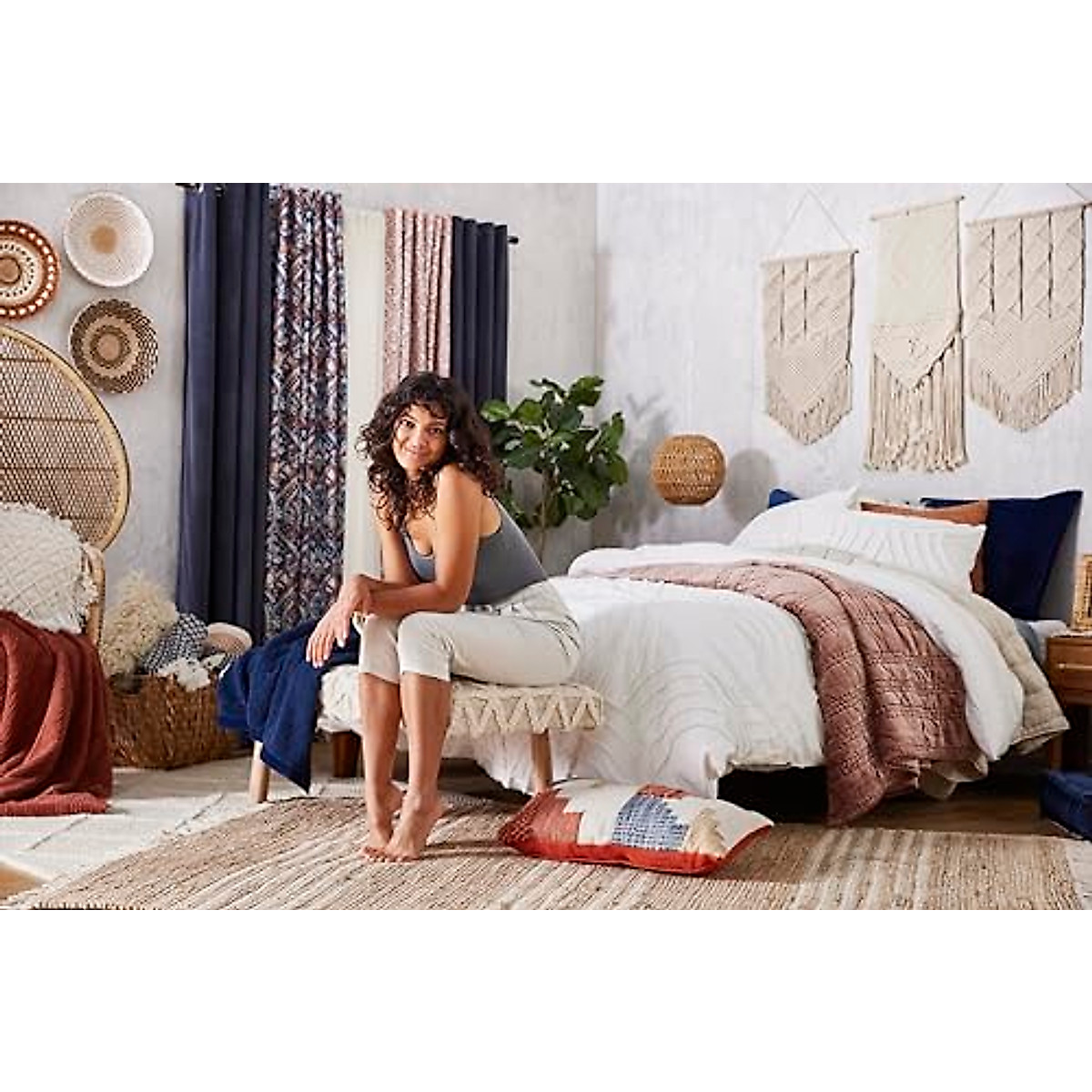 Indigo Ink - Full Size Sheet Set, 4-Piece Boho Floral Damask Patterned Bedding, Soft & Wrinkle Resistant (Tufted Medallion Collection, Grey)