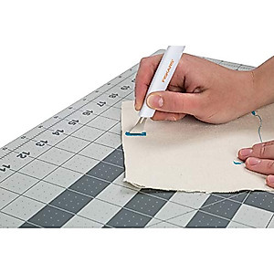 Fiskars Easy Change Fabric Knife (3 blades)