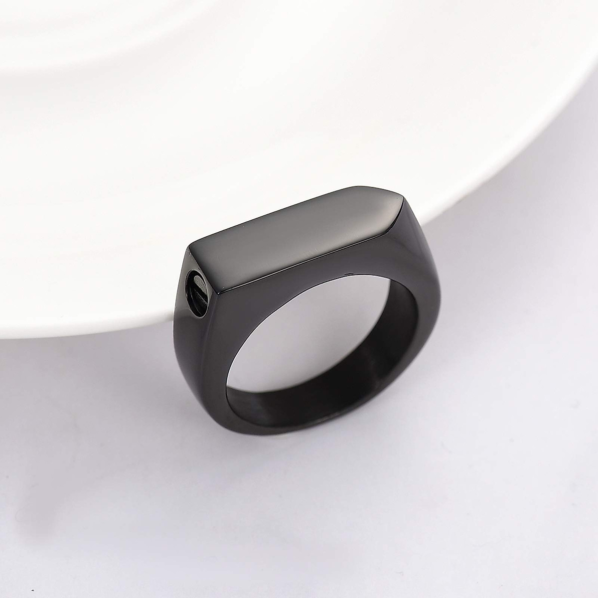 XSMZB Cremation Rings for Ashes Simple Square Band Ring Keepsake Arrow Band Finger Ring Holder Ashes for Pet Human Memorial Urn Ring for Men Women (Black,7)