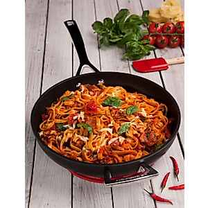 Le Creuset Silicone Round Cool Tool, 8", Cerise