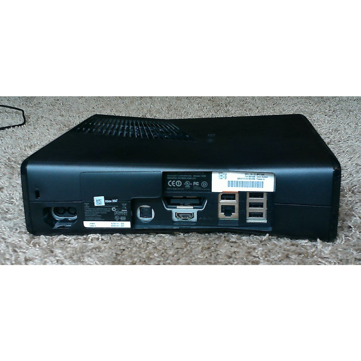 Microsoft Xbox 360 S 250GB System Kinect Bundle