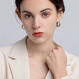 LILIE&WHITE Hammered Gold Chunky Hoop Earrings For Women Teardrop Shape Gold Thick Hoops Earrings Cute Hoop Earrings