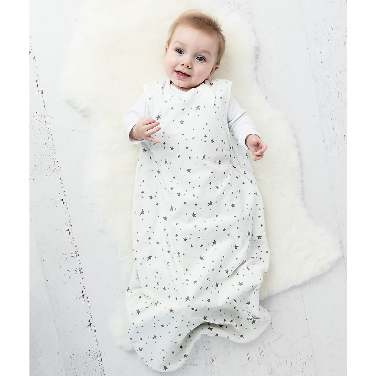 Woolino Merino Wool and Organic Cotton Baby Sleep Sack - 4 Season Classic Sleeping Bag for Baby - Two-Way Zipper Sleeping Bag - Infant Wearable Blanket - 6-18 Months - Stars