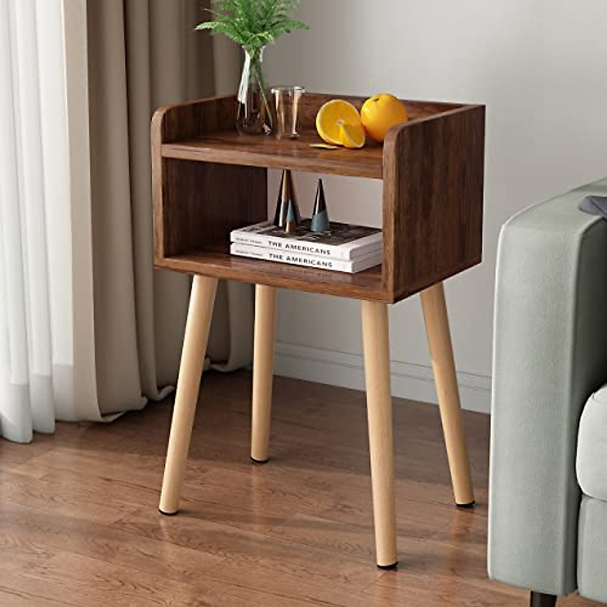 LUCKNOCK Nightstand, Mid-Century Modern Bedside Table with Solid Wood Legs, Adorable and Practical End Side Table with Open Storage Shelf, Fashion Bedroom Furniture Rustic Brown.