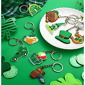 Jadive 36 Pieces St. Patrick's Day PVC Keychains Irish Festival Themed Party Decor Keychain for Kids Gnome, Shamrock, Beer, Irish, Horseshoes, Coins 9 Styles (Shamrock)