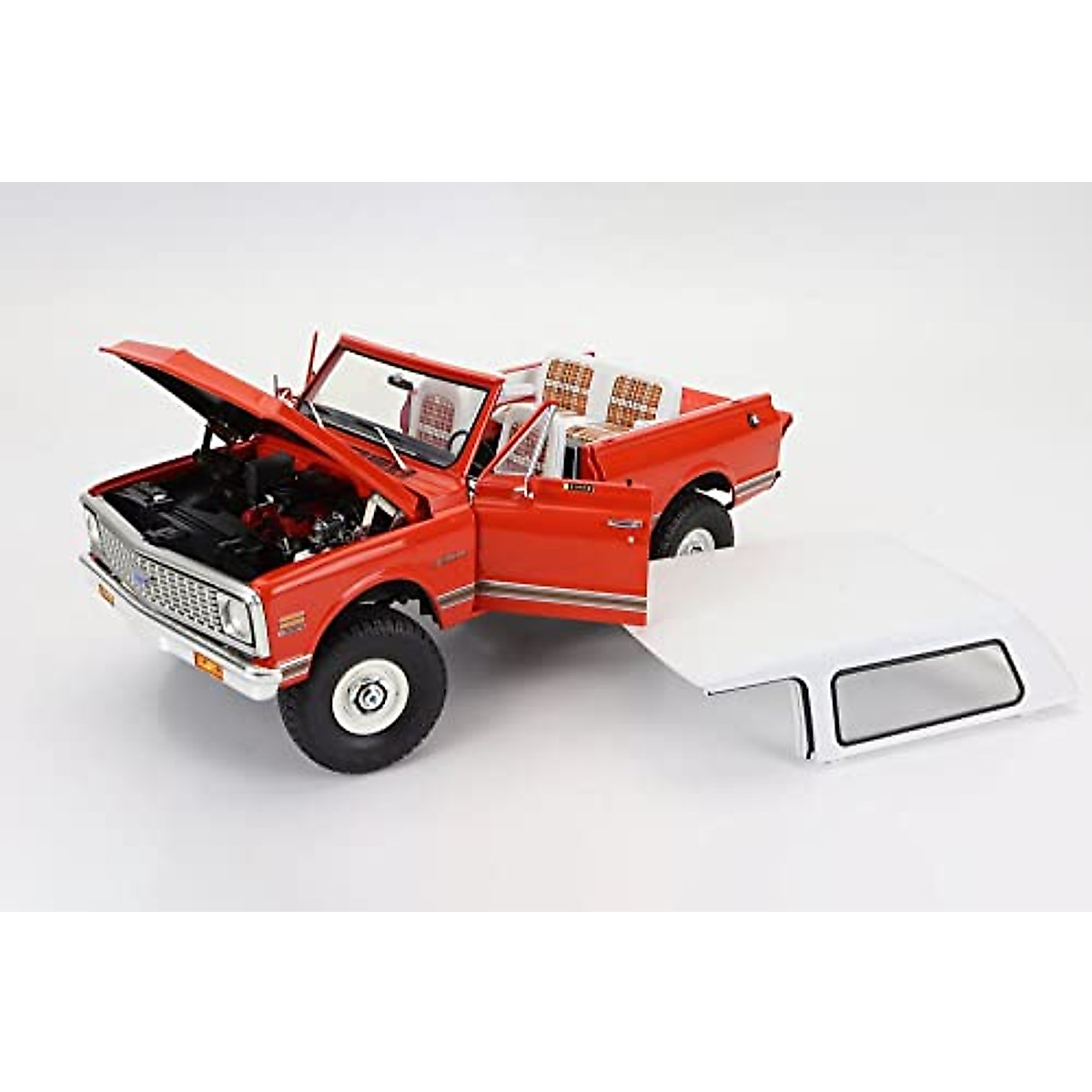 1972 Chevy K5 Blazer, Orange - Acme A1807711-1/18 Scale Diecast Model Car