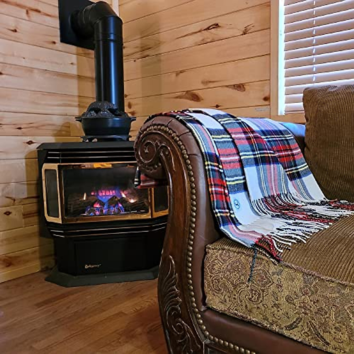 CHEF L HOME & KITCHEN Plaid Throw Blanket: Lightweight Throw Blanket- Lap Blanket - Throw Blanket with Tassels - 60" x 50" All-Season Blanket - Multipurpose Blanket - Gift Ready (Red/Ivory Plaid)