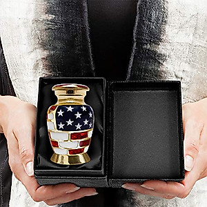 Trupoint Memorials Cremation Urns for Human Ashes - Decorative Urns, Urns for Human Ashes Female & Male, Urns for Ashes Adult Female, Funeral Urns - American Flag Classic, 1 Small Keepsake