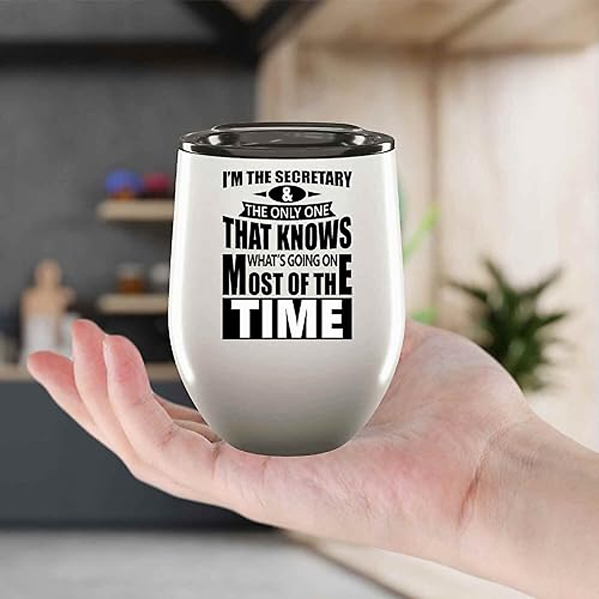 Novelty Gift Humorous Office Gift For Secretaries Who Know What's Going On - Funny Idea For Office Manager Or Staff On 12oz Wine Tumbler Cup