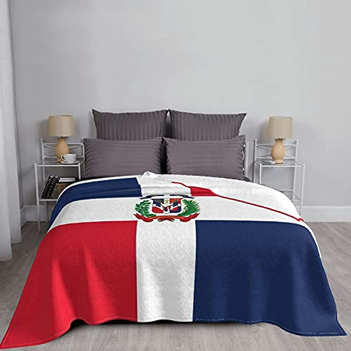 Dominican Republic Flag Blanket,Retro Red and Blue Flags Throw Blankets Fleece Plush Ultra Soft Cozy Luxury Fuzzy Warm Blanket for Bed Couch Chair Sofa Office Decor 50"x40"