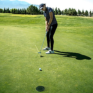 2pc Golf Cup Cover Golf Hole Putting Green Cup Golf Practice Training Aids Green Hole Cup for Outdoor Activities