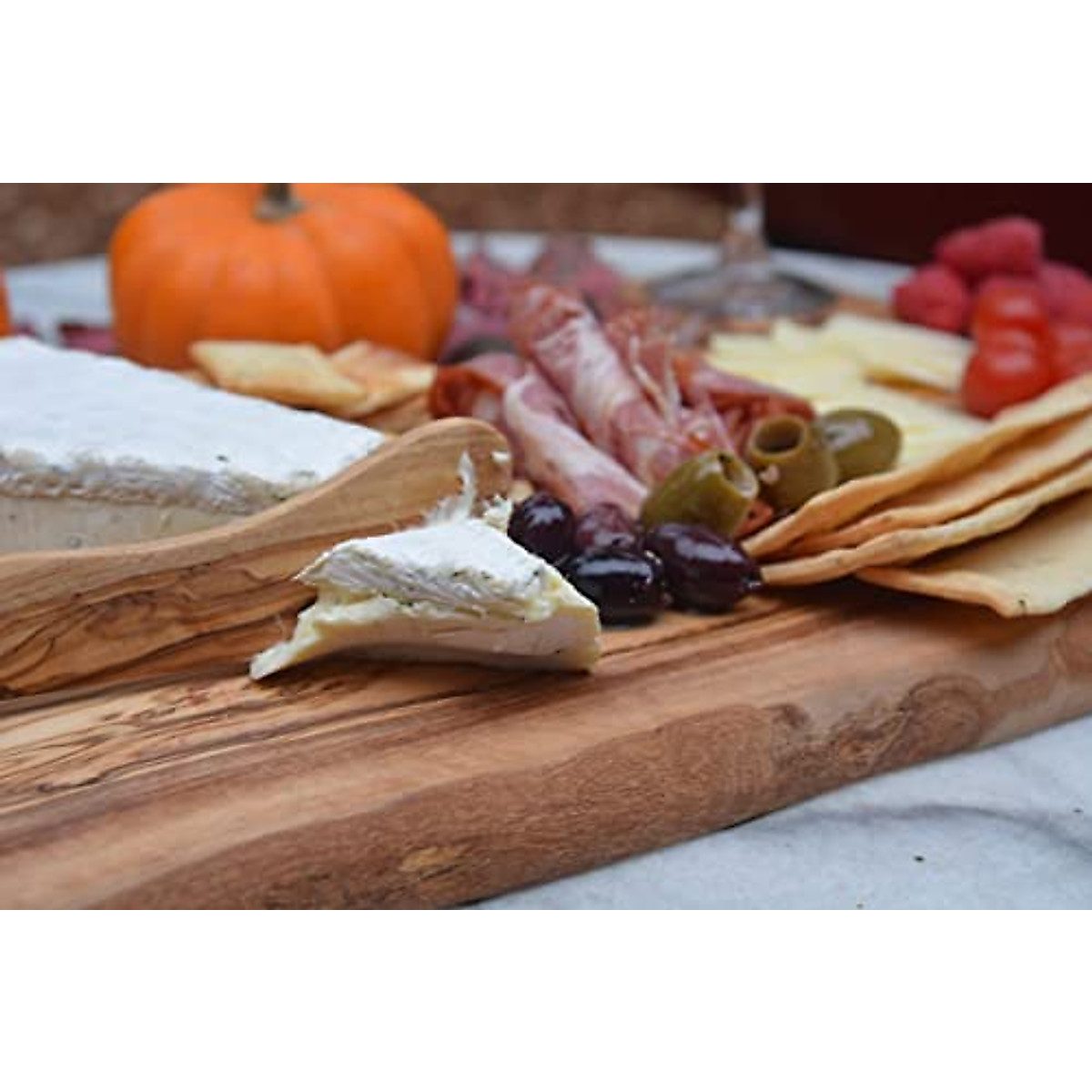 THE LIVE EDGE - Olive Wood Long Charcuterie Board | Rustic Large Wooden Cutting Board for Kitchen | Cheese and Bread Cutting Wood Board | Handmade Cutting Board for Meat | 16"L x 6.75"W x 0.75"Th