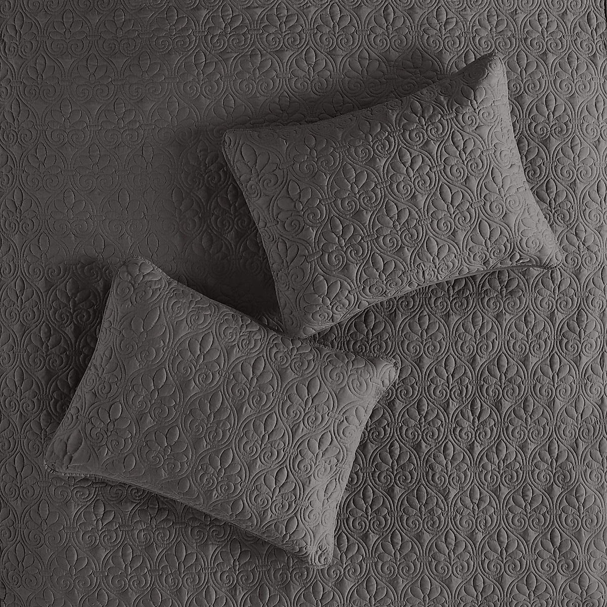 Madison Park Quebec Split Corner Quilted Bedspread Classic Traditional Design All Season, Lightweight, Bedding Set, Matching Shams, King(79" x81+24D), Damask Quilted Dark Grey 3 Piece