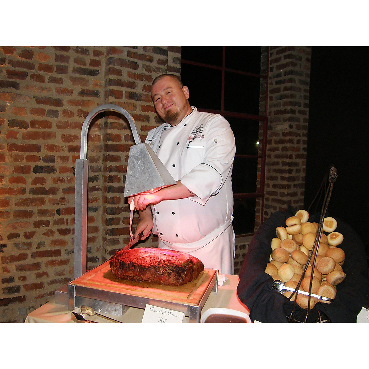 Professional Prime Rib and Steak Carving Knife - 14 Inches - Brunch Stations, Brisket, Razor Sharp, Granton Edge (Single Carving Knife)