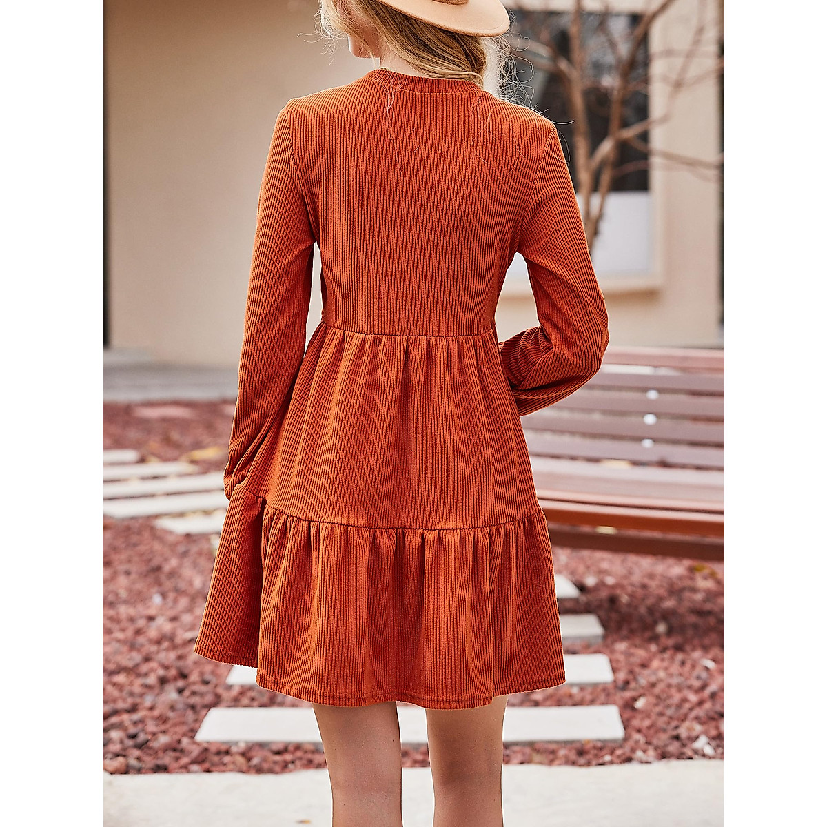 CUPSHE Women's Knitted Dresses Casual Long Sleeve Crew Neck Flowy Tiered Burnt Orange