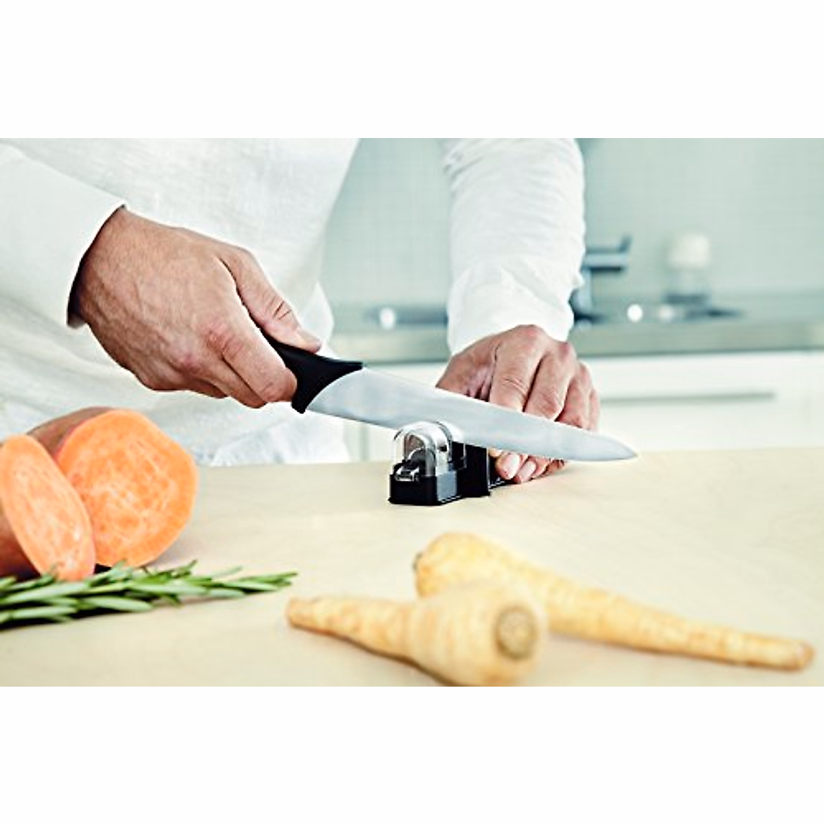 Fiskars, Knife Sharpener with Ceramic Grindstone Roll-Sharp, one Size, Black
