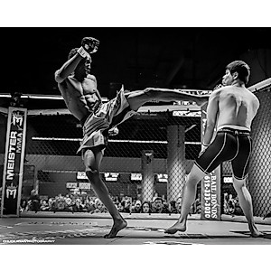 Meister MMA Compression Rush Fight Shorts w/Cup Pocket - White - Small (30-31)