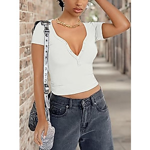 REORIA Women’s Summer Sexy Casual Henley V Neck Button Down Short Sleeve Going Out Y2K Ribbed Tshirts Crop Tops White Small