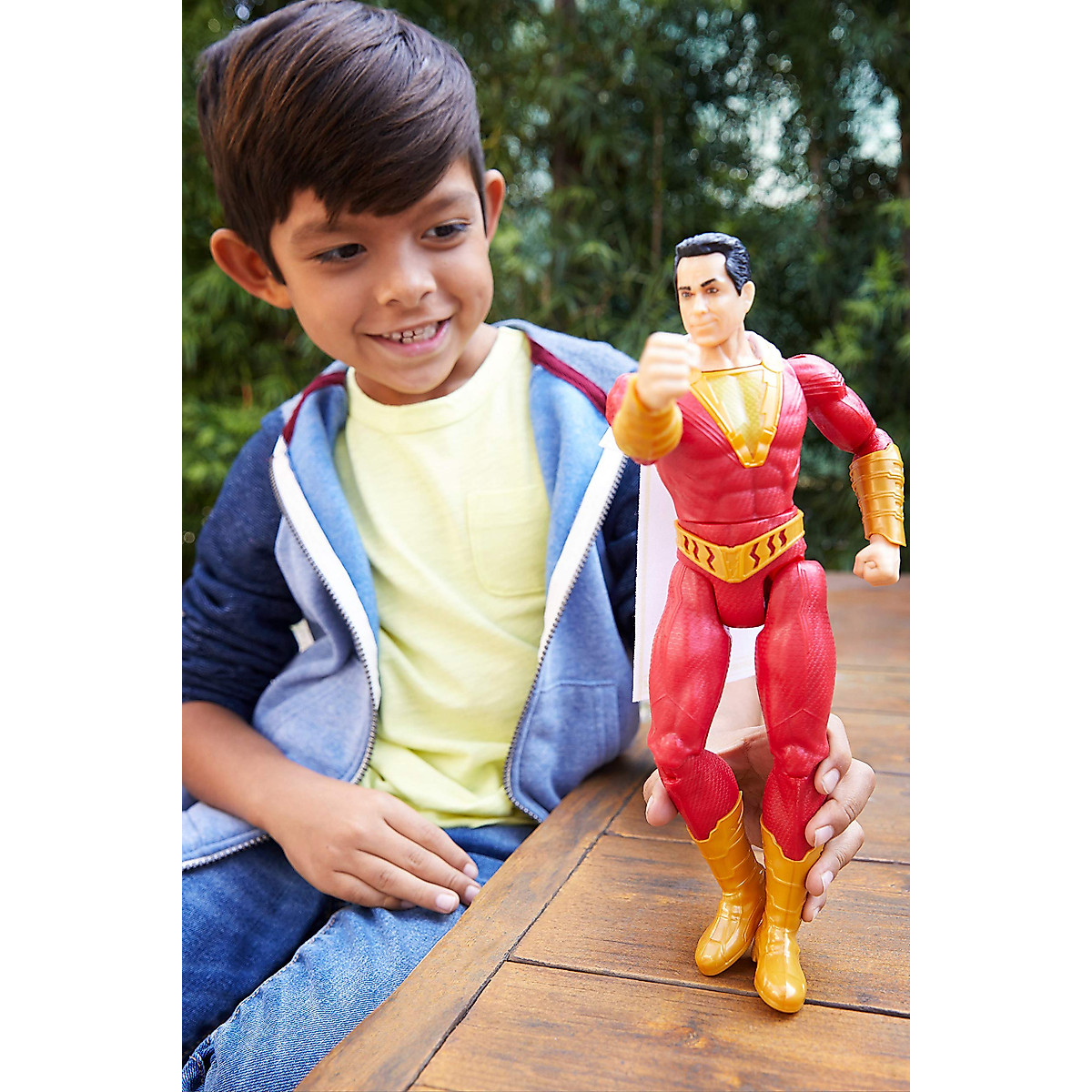 DC Comics Shazam! Thunder Punch Shazam! 12 Action Figure