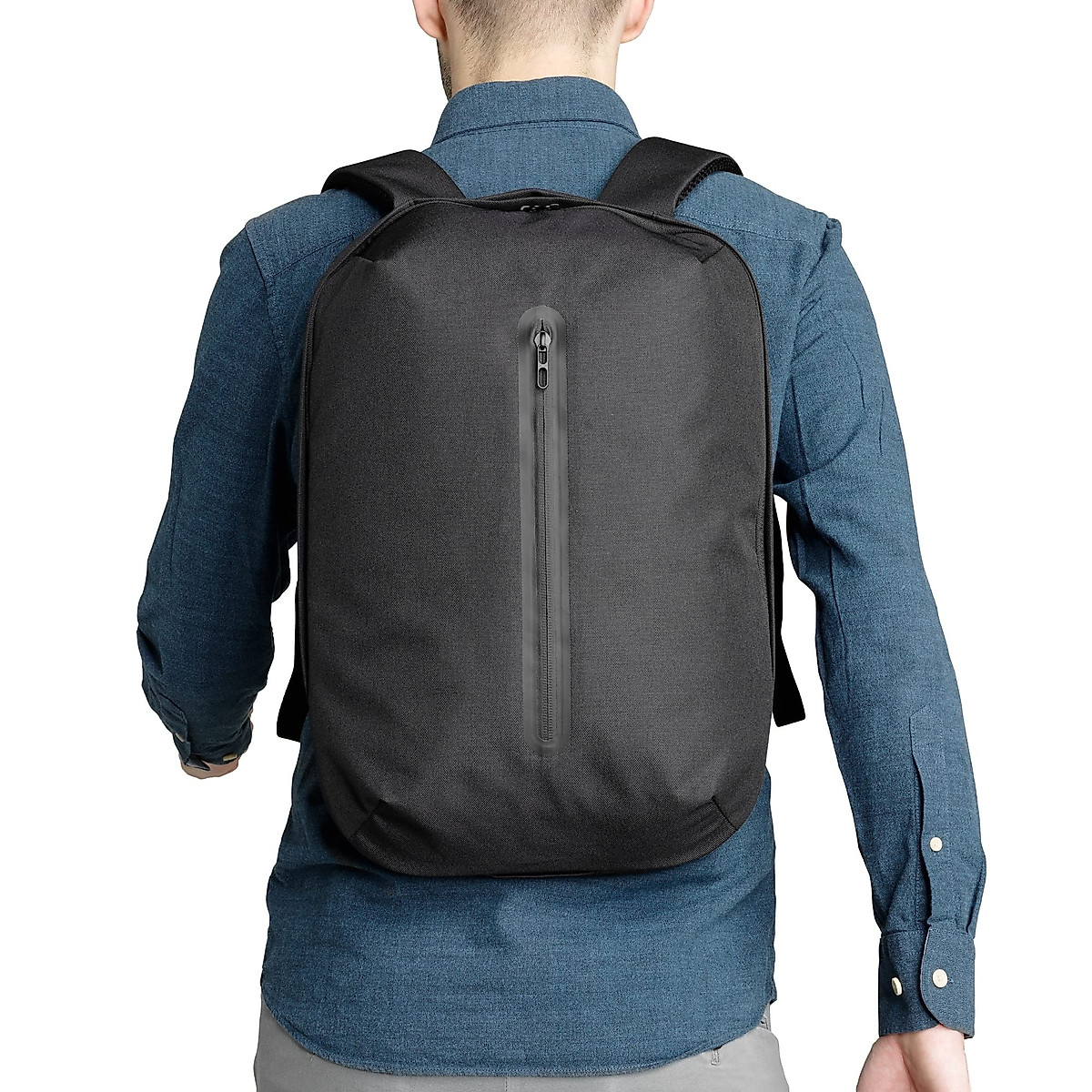 ODA Hop - Slim Backpack for Everyday Carry - Compact Laptop Bag Daybag for 13" and 15" (Black)