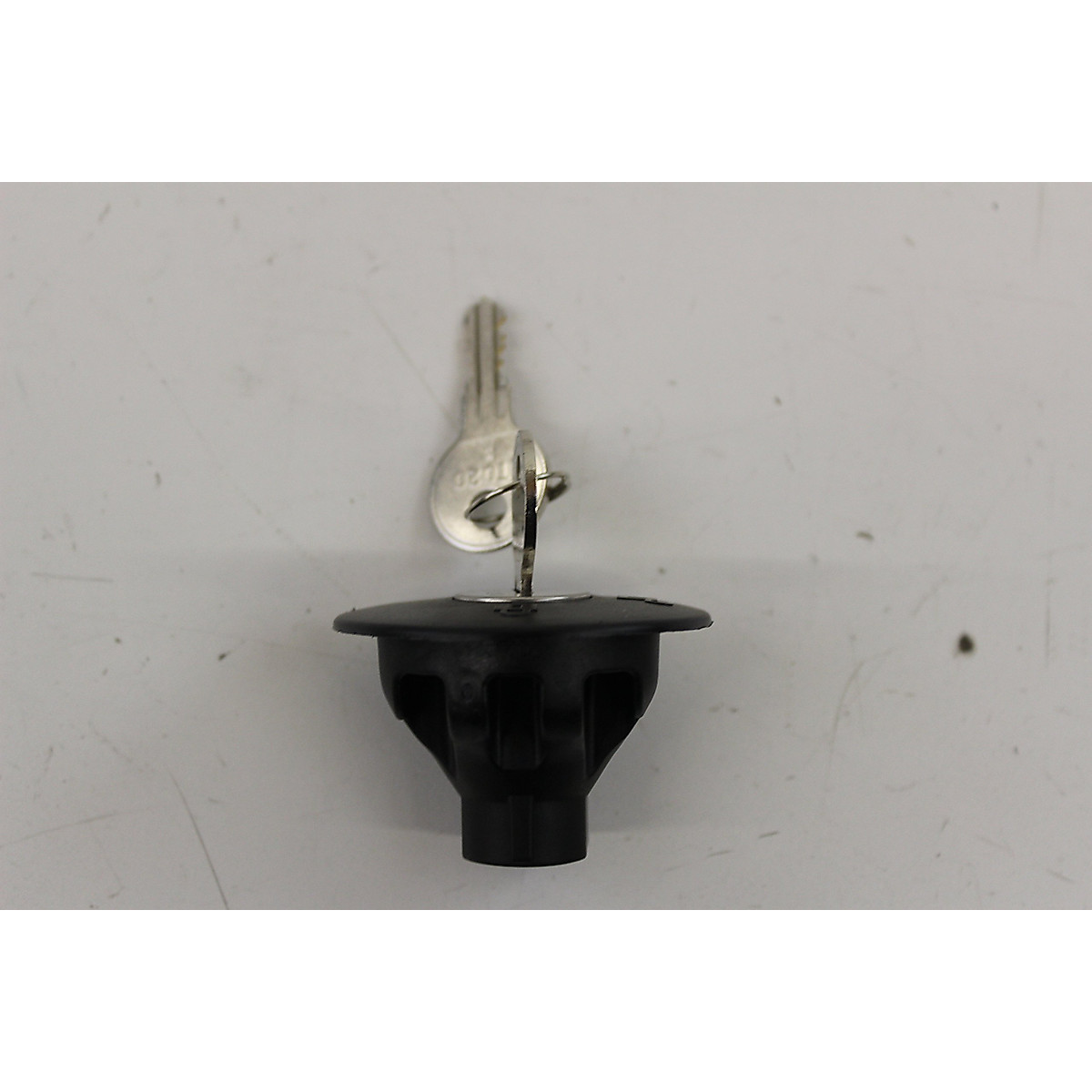 Genuine Ford 8U5Z-9C268-B Fuel Filler Plug
