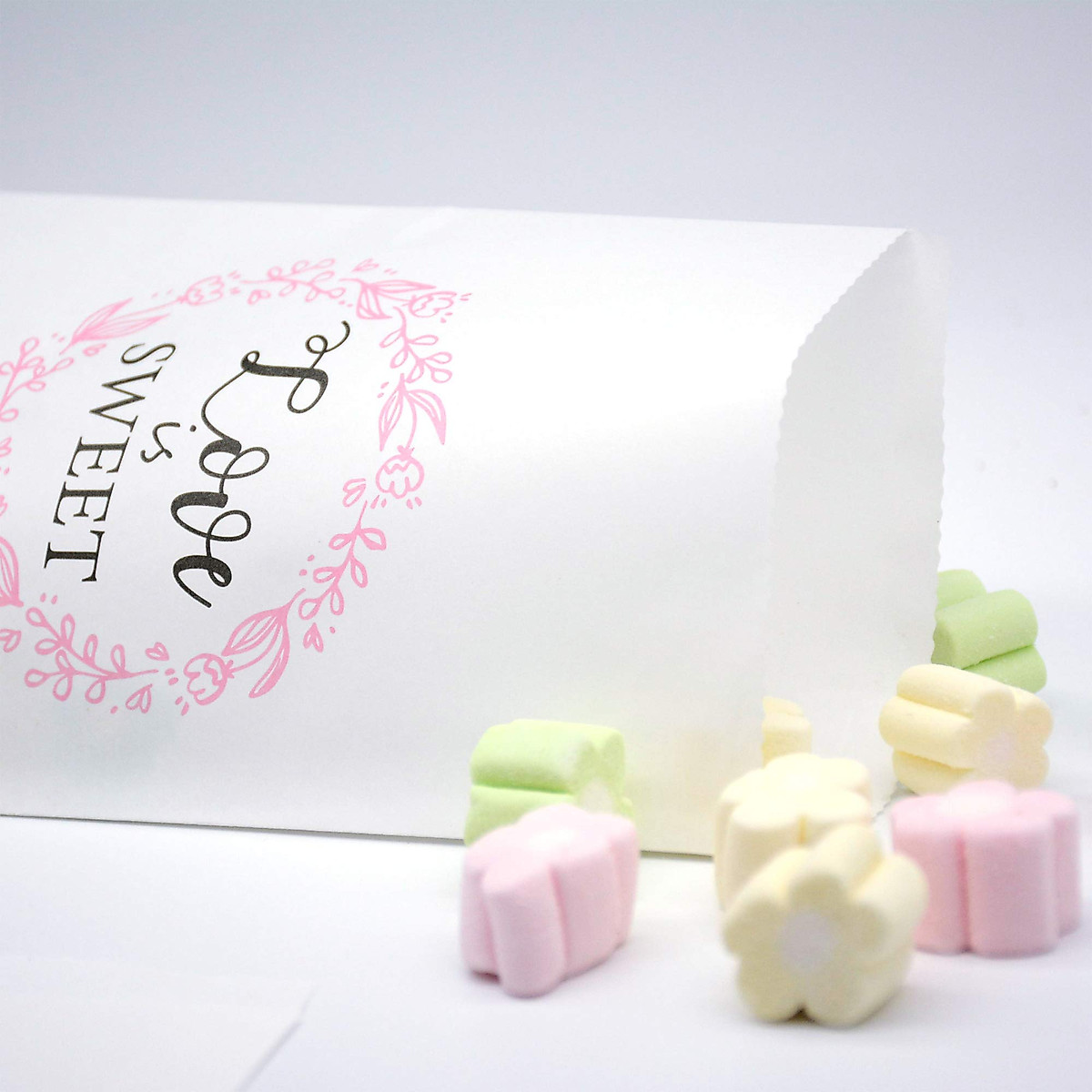 Wedding Favors Kraft Paper Bags - 50Pcs 4.5 x 7.5 inches White Wedding Gift Bags for Guests Candy Treat Bags for Treat Snacks Candy Buffets