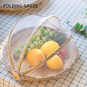 Food Serving Tent Basket Hand-Woven Dustproof Round Picnic Basket Covered Bamboo Food Tent Vegetable Fruits Meals Storage Container with Gauze Cover
