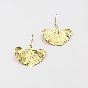 Ginkgo Leaf Earrings for Women, Cute Leaf Plant Earrings for Womens, Gold Flower Petal Dangle Earrings Hypoallergenic, Golden Flower Floral Leaf Statement Drop Earrings, Fall Leaf Bohemian Earrings