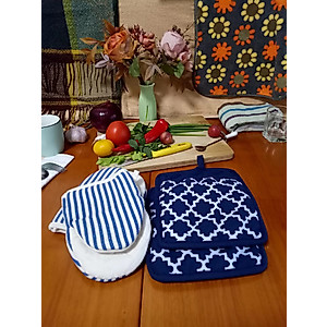 Cotton Oven Mitts and Pot Holder Sets Stripe and Geometric Trellis Pattern 4 Pack Heat Resistant 482°F Cotton Infill Breathable Fabric for Kitchen Cooking Baking