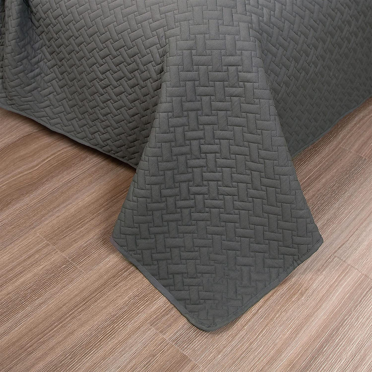 EMME Queen Quilt Bedding Set, Lightweight Bedspread,Pre-Washed Microfiber Bed Coverlet, 3 Piece, Summer Reversible Full Quilt Sets with 2 Pillow Shams(Grey, 90"x90")