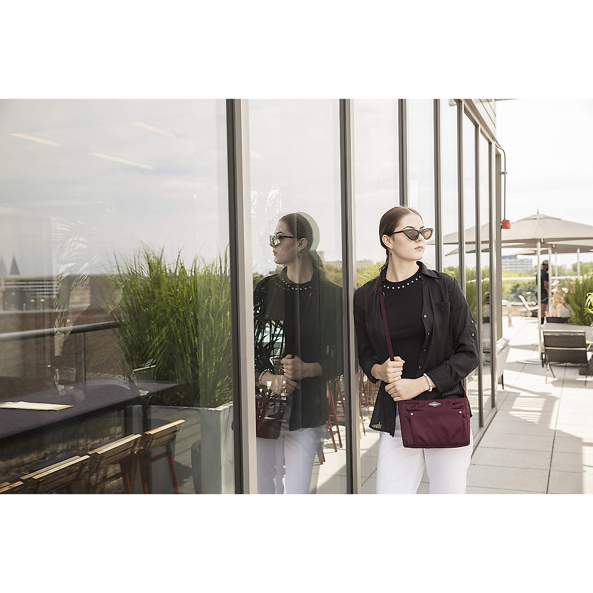 Travelon Anti-Theft Parkview Small Crossbody, Pearl Gray, One Size