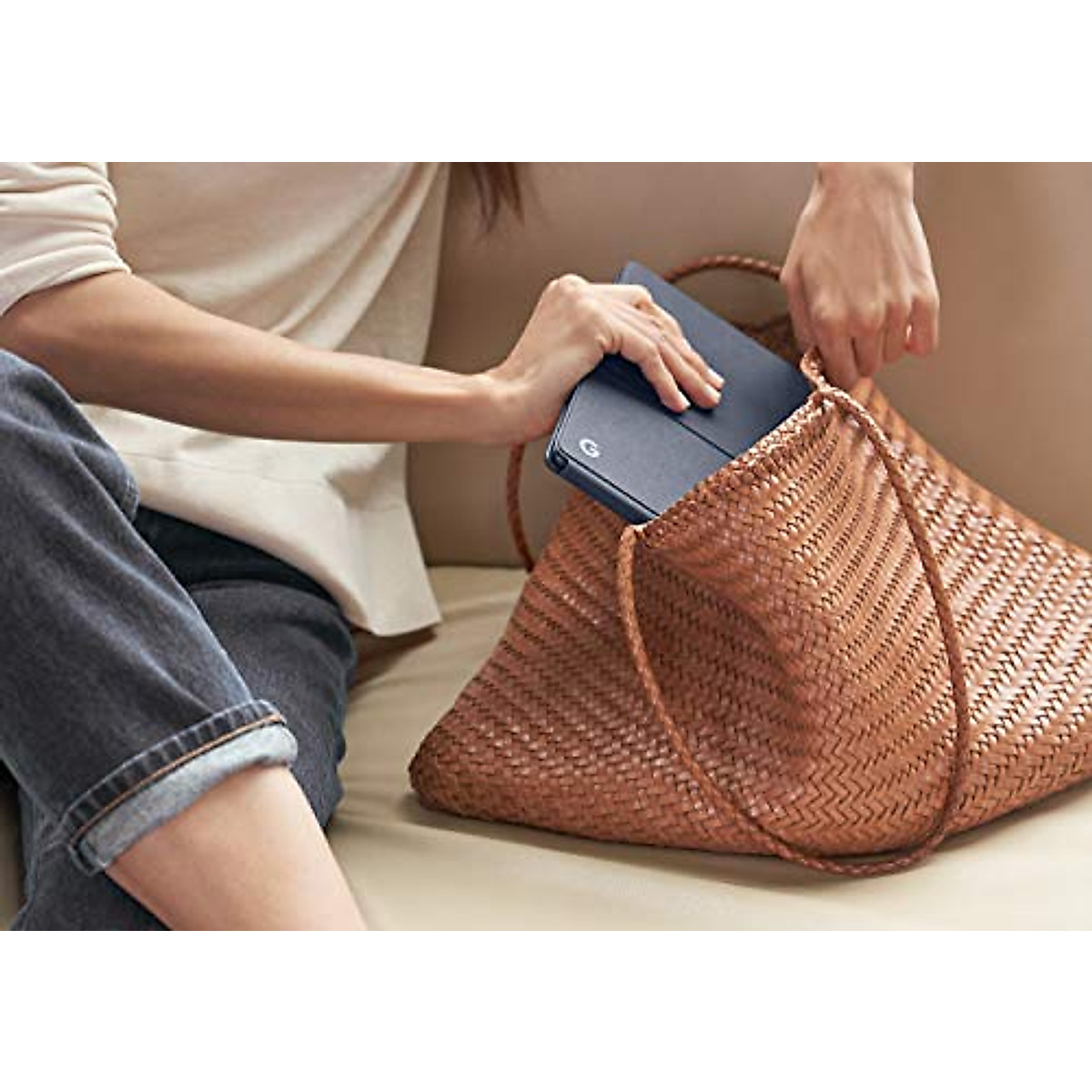 Google Pixel Slate 12.3-Inch 2 in 1 Tablet Intel Core i5, 8GB RAM, 128GB, Aspect Ratio 3:2