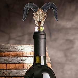 SEWACC 2pcs Decorative Wine Stoppers Animal Skull Champagne Bottle Stopper Gothic Goat Wine Stopper for Christmas Ball Party Bar Black