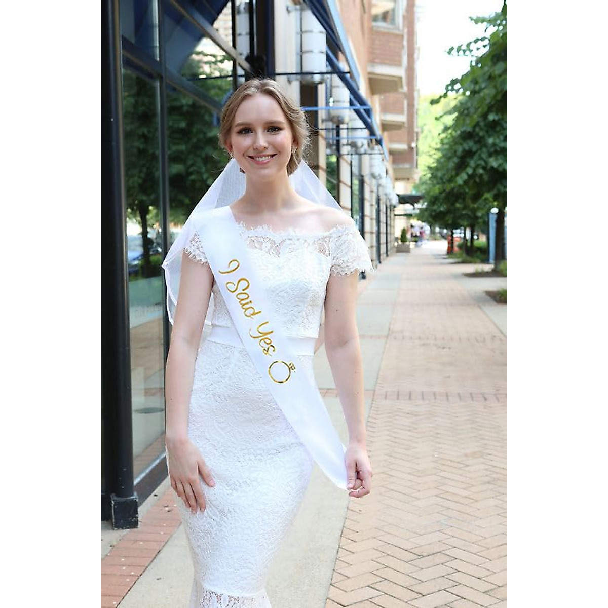 BLUPLE I Said Yes Gold Sash for Future Mrs,Engagement Proposal Bachelorette Party Sash for Bridal Shower Wedding Party Favors Accessories Supplies Engagement Gifts for Bride to Be,White (1)