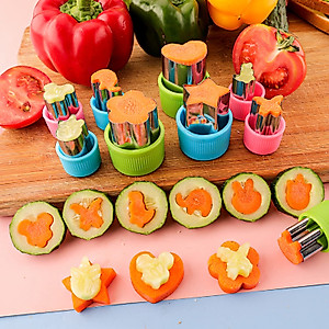 Sandwich Cutter and Sealer for Kids 4pcs Large Bread Decruster Sandwiches Cruster Maker Vegetable Fruit Cookies Food Cutter Shapes Set for Boys Girls Lunch Bento Box Unicorn Star Heart Round