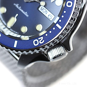 SEIKO 5 Sports Auto-Wind Mechanical Suits SBSA 015