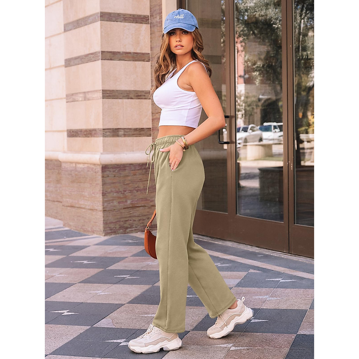 AUTOMET Women's Wide Leg Sweatpants Fleece Lined Baggy Straight Leg Lounge Pants Fall Outfits Athletic Joggers with Pockets Beige L