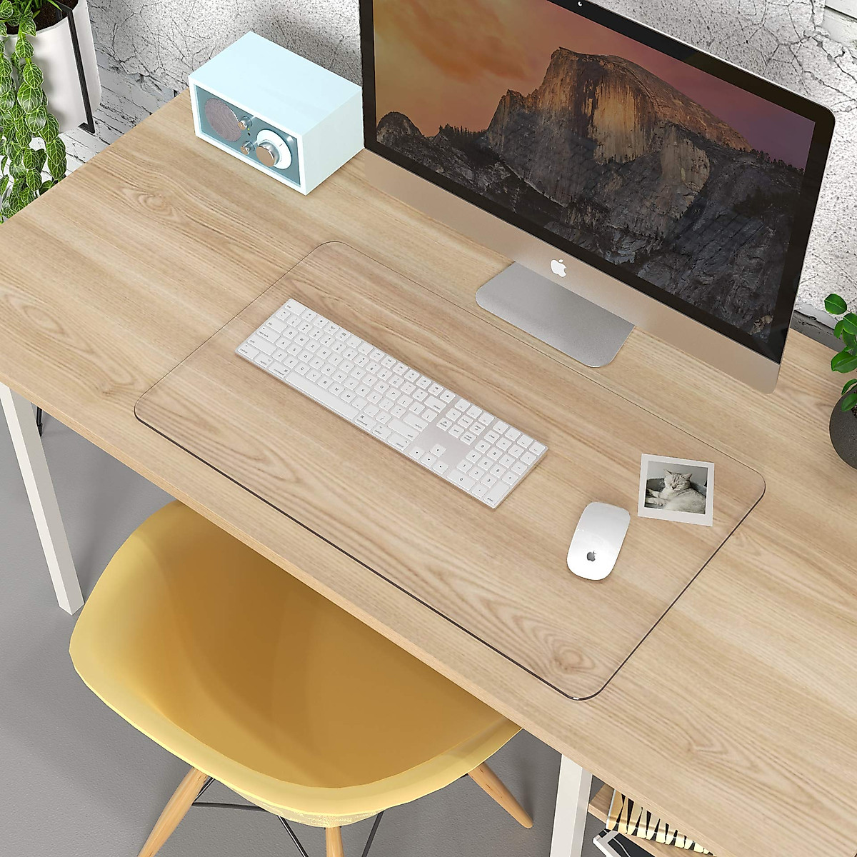 Oterri Clear Writing Desk Pad, Heat Resistant Waterproof PVC Round Edge Durable Desk Protect Mat, Anti-Static Writing Mat-23.6’’x13.7” Table Protector