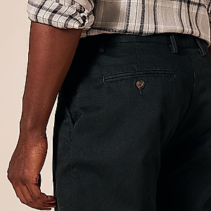 Amazon Essentials Men's Classic-Fit Wrinkle-Resistant Flat-Front Chino Pant (Available in Big & Tall), Black, 29W x 29L
