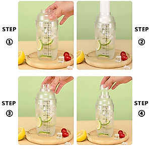 FEOOWV Upgraded Four-stage Plastic Cocktail Shaker, Hand Drink Mixer, Boba Tea Shaker Cup with Scales, Bar Tool Transparent (1, 17oz)