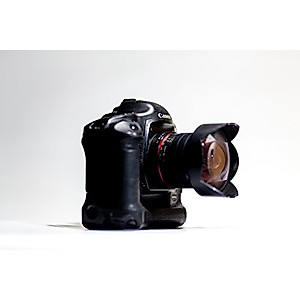 Canon EOS-1Ds 11.1MP Digital SLR Camera (Body Only)