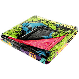 Universal Monsters Mashup Plush Throw Blanket - Measures 50 x 70 Inches, Super Soft Lightweight Bedding with Frankenstein, Dracula and The Mummy