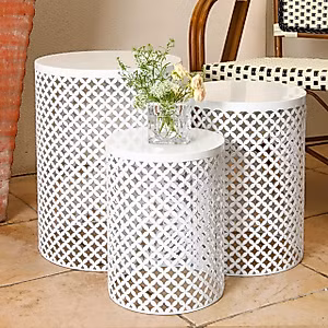 Menkxi Outdoor Side Table Set of 3 Heavy Duty Patio Nesting Table Round Metal Modern End Table Decorative Garden Stools Plant Stand for Indoor Living Room Porch Poolside Coffee Table(Cream White)