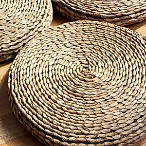 HUAWELL Japanese Traditional Tatami Round Braided Nature Handmade Straw Woven Seat Cushion Yoga Round Mat Zafu Chair Cushion (19.7 Inch)