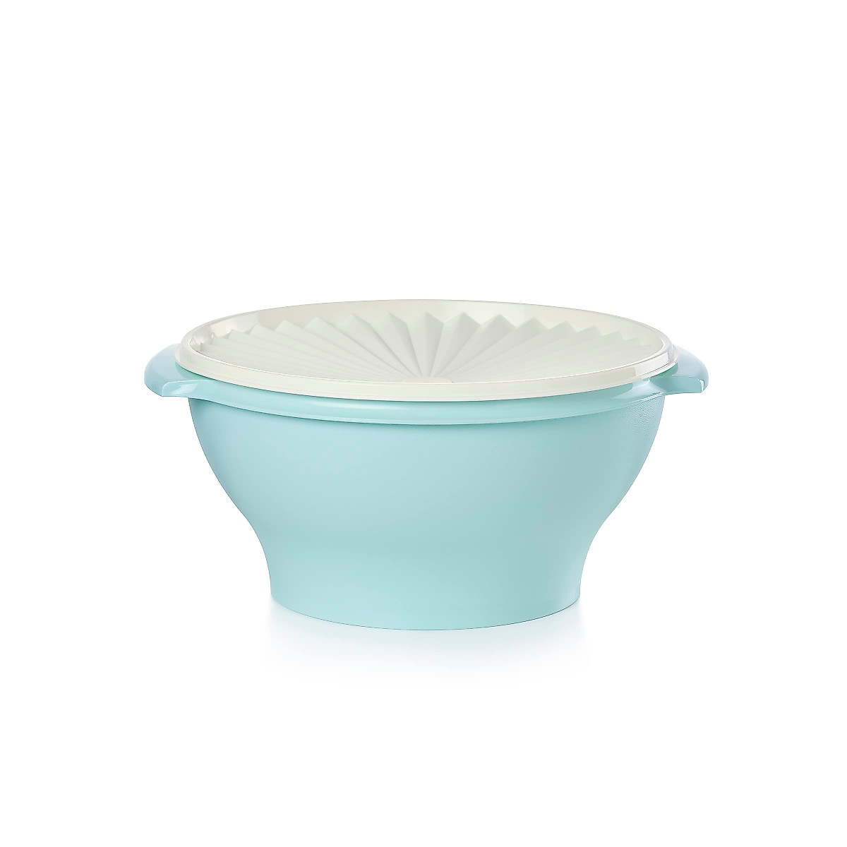 Tupperware Heritage 17.25 Cup Bowl - Vintage Light Blue